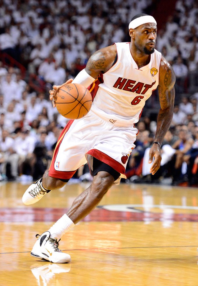 When LeBron James Flipped the Switch // Nike LeBron 9 P.S. Elite | Nice ... When LeBron James Flipped the Switch // Nike LeBron 9 P.S. Elite | Nice ...