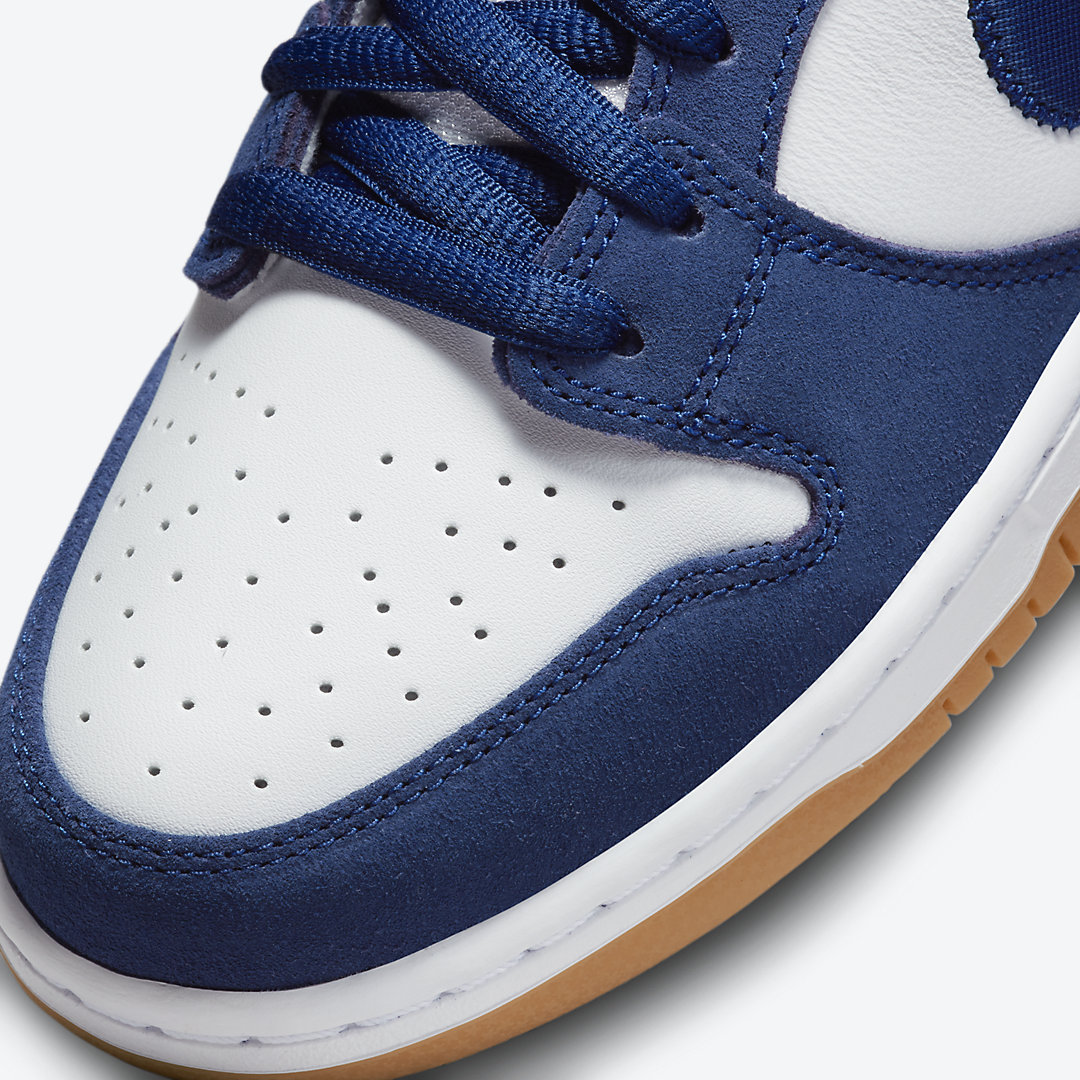 Nike SB Dunk Low "LA Dodgers" DO9395-400 | Nice Kicks