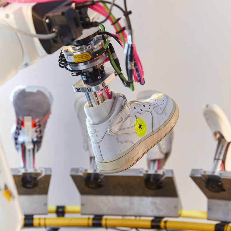 Nike Town London Introduces A Sneaker-Repair Robot | Nice Kicks