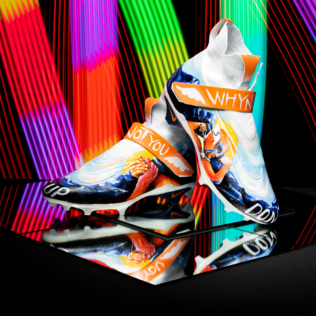 Russell Wilson And Nick Bolton Are Supporting The V Foundation For The ...
