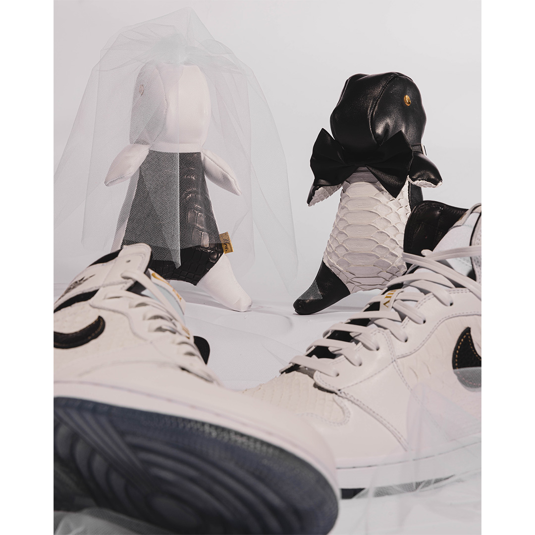 Mallory Pugh And Dansby Swanson Tie The Knot In Custom AJ1s By The Shoe ...