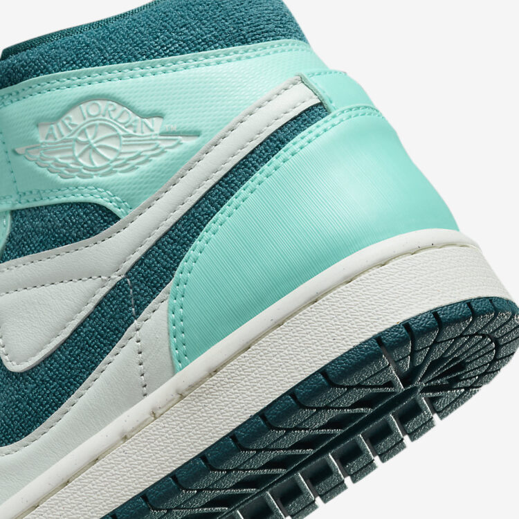 Air Jordan 1 Mid WMNS "Bleached Turquoise" DZ3745-300 | Nice Kicks