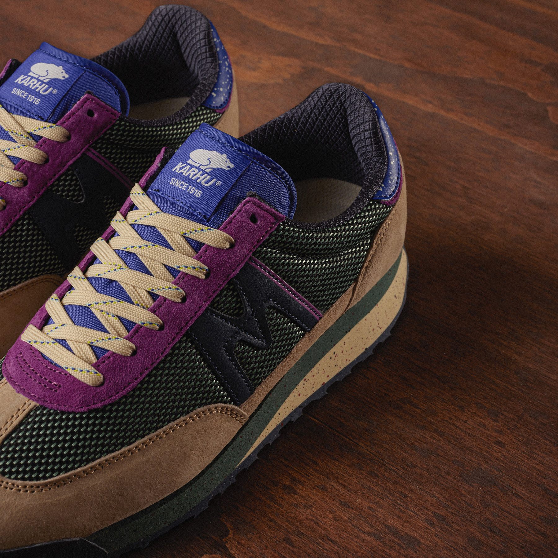 Karhu Mestari Control | Nice Kicks