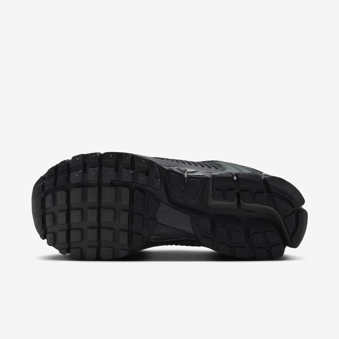 Nike Zoom Vomero 5 WMNS "Triple Black" FQ7079-002 | Nice Kicks