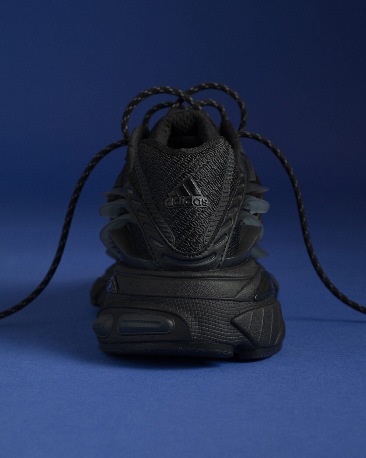 Pharrell Williams x adidas Adistar Jellyfish "Carbon" | Nice Kicks